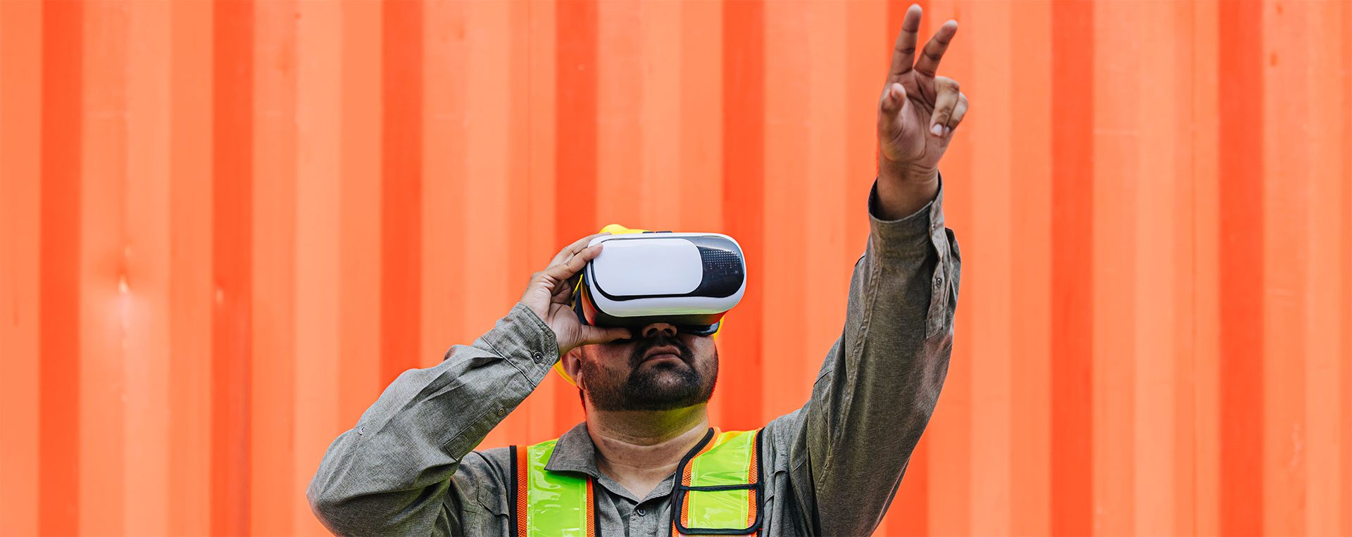 Virtual Reality Fire Escape Simulation for Hotel Kitchen Safety - VINSINFO